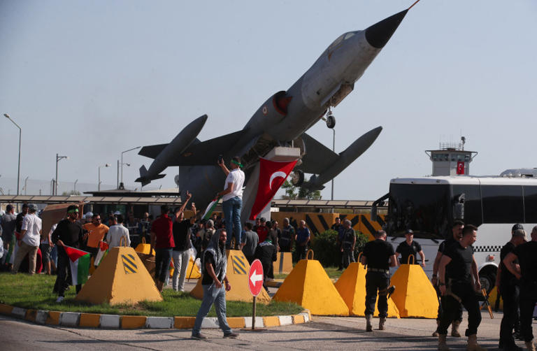 Turkey arrests six suspected of spying for Iran, targeted NATO-run air base