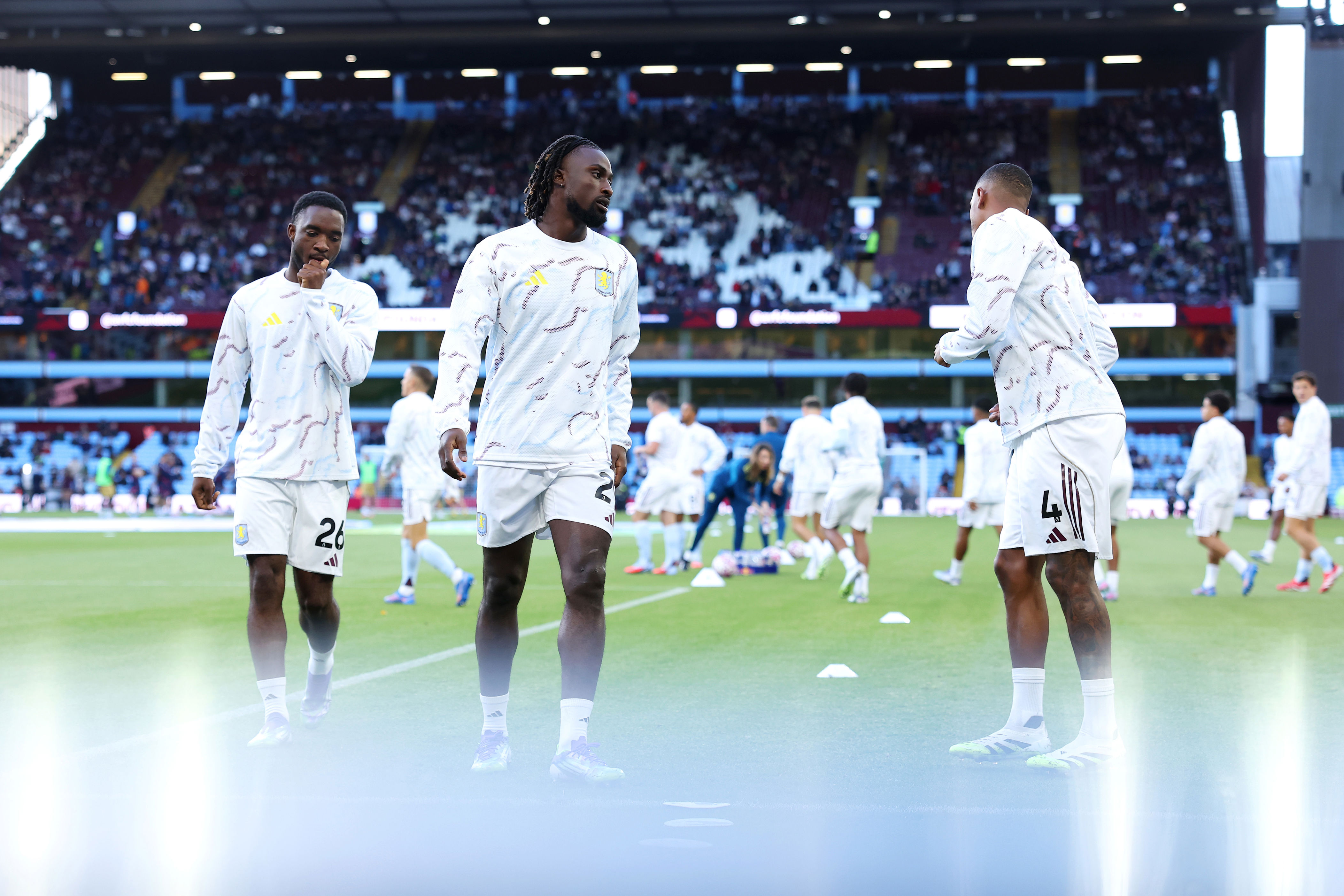 Crystal Palace enter shock 'talks' to sign £30m Aston Villa forward ...