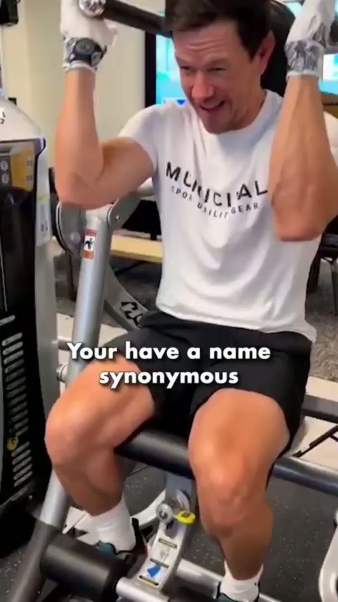 Mark Wahlberg explains his morning routine!