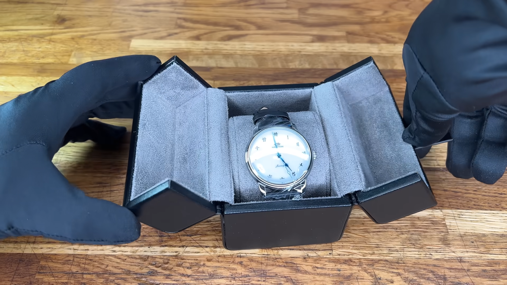 This is real craftsmanship - porcelain dial watch explained