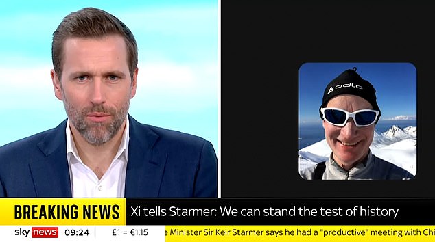 Moment Natural History Museum boss is moved on by Chinese security ...