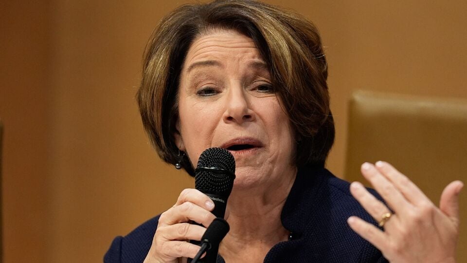Who is Amy Klobuchar, the Democrat senator seeking to succeed Tim Walz ...