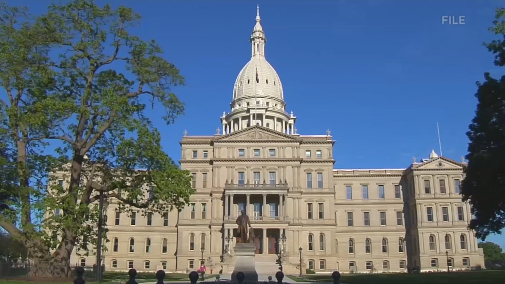 University board reform fails to pass state house