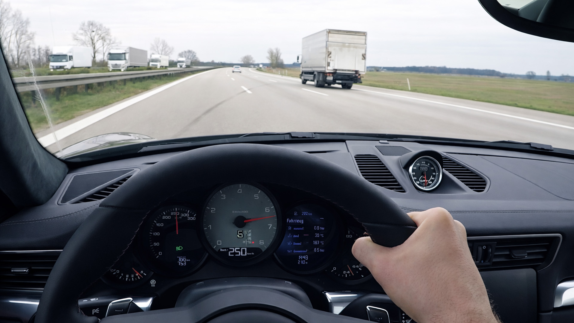 Testing the top speed of the Porsche 911 on the Autobahn