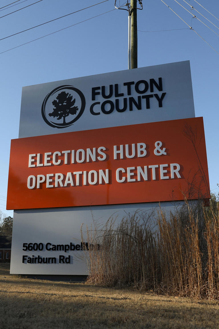 Trump 2020 vote fraud claims: FBI searches Atlanta election office ...