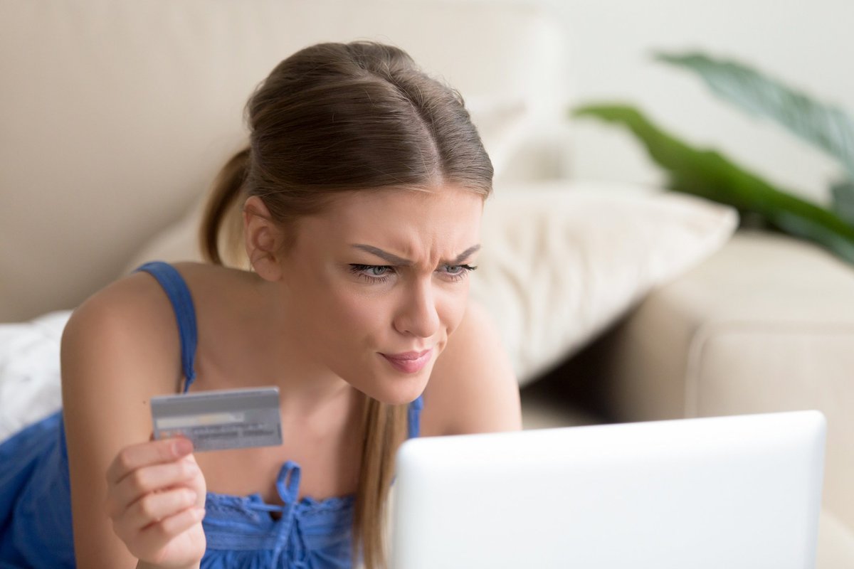 Here's what happens when you max out your credit card once