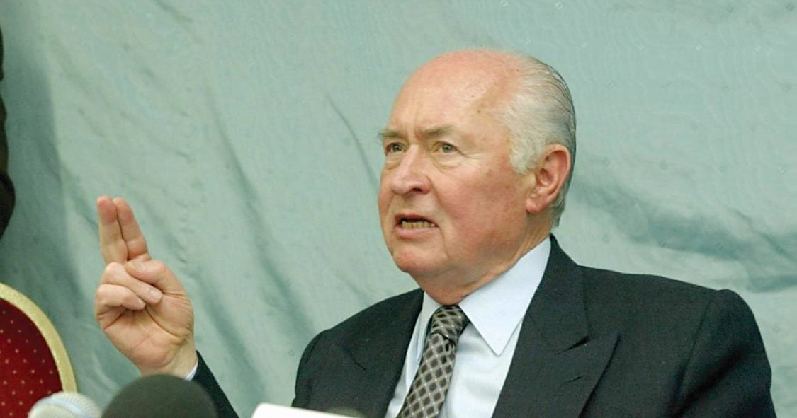 Βασιλείου και υπερβολές