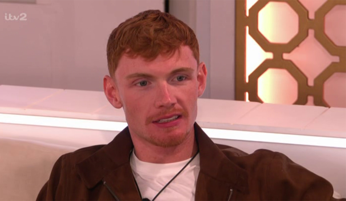 Watch: Jack Keating quotes his dad’s music as he comforts fellow Love ...