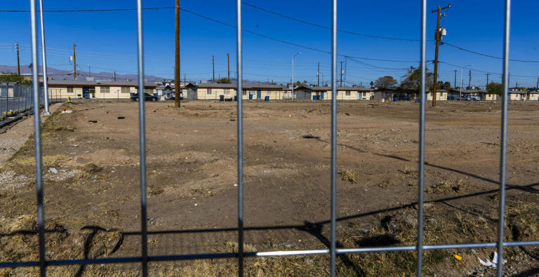 'Time to do better': Las Vegas public housing complex to be torn down ...