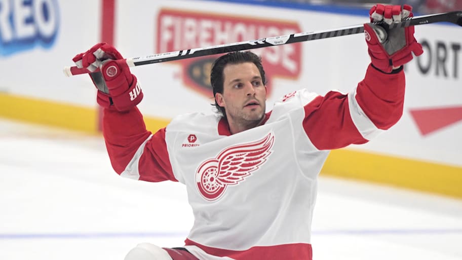 Red Wings' Ben Chiarot extension signals another massive failure