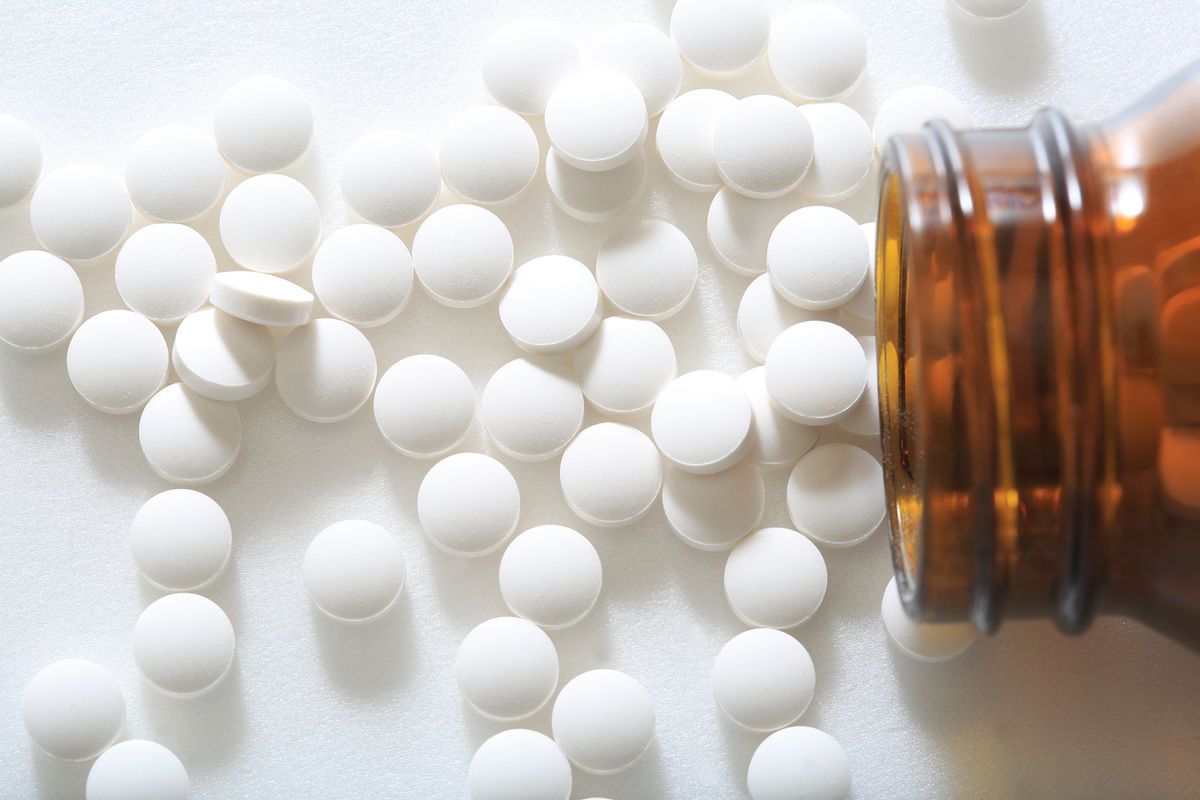 Tomar nimesulida serve para dor de dente?