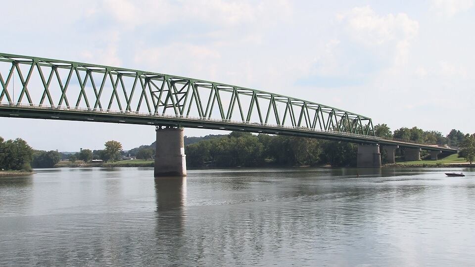 Multiple accidents cause closure of Williamstown Bridge, police say