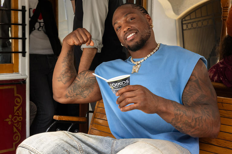 Derrick Henry discusses NFL career, healthy diet and new Oikos ad with ...