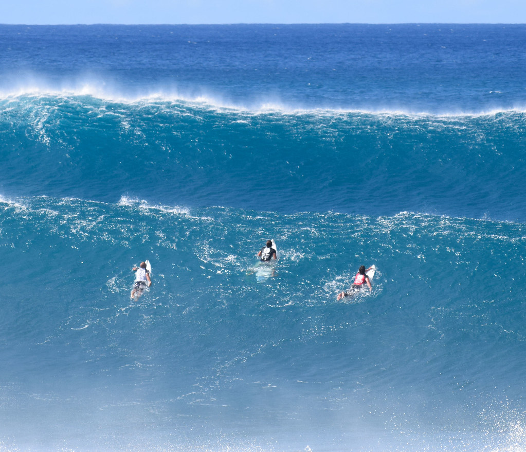 Best surfing beaches in Hawaii