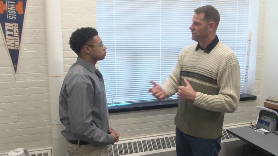 U of I professor reflects on the Challenger tragedy on its 40th anniversary