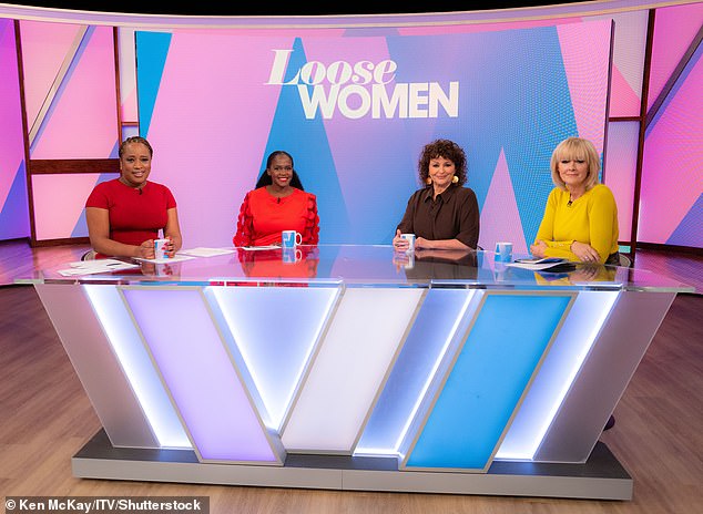 Loose Women fans seriously distracted by Nadia Sawalha's striking new ...