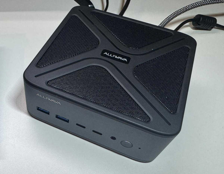 Alliwava GH8 review: Ryzen 9 muscle in a shockingly small PC