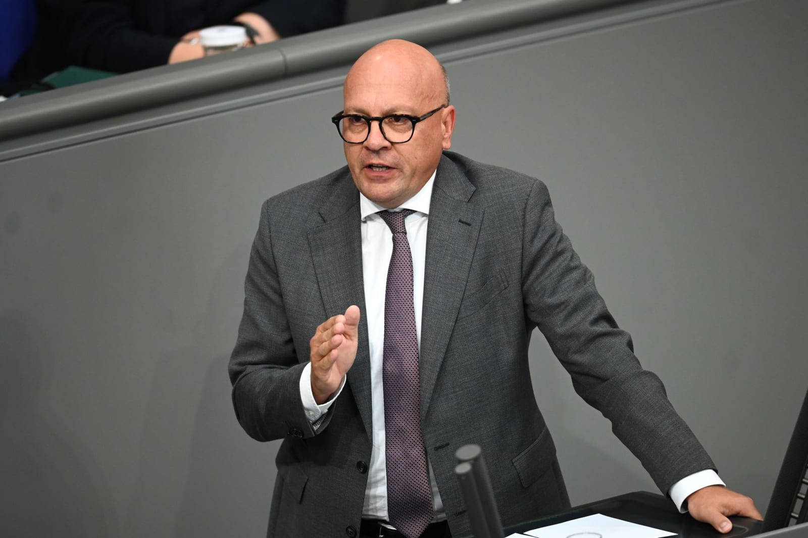 Sources: German government agrees details of migration policy reform