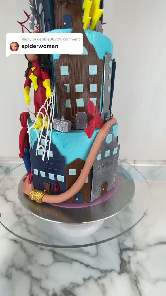 Building my Spider Woman city cake step by step