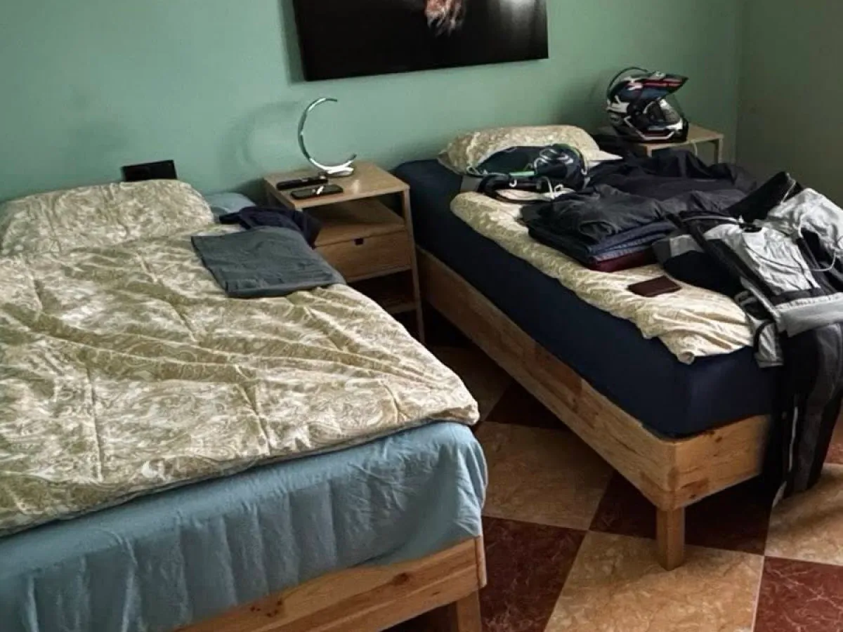 Je to AI, nebo jen optický klam? Fotka prezidenta Pavla z dovolené ...