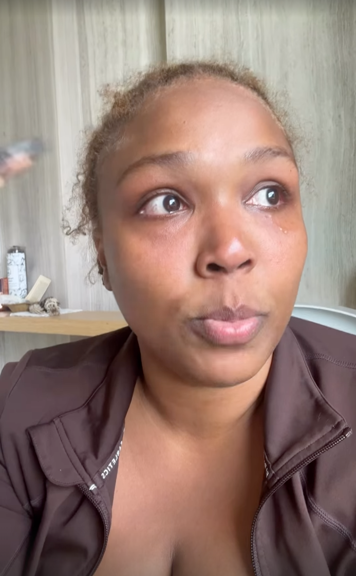 ‘Devastated’ Lizzo mourns death of homeless activist Shirley Raines ...