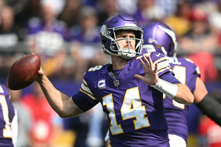 Vikings questioned by former NFL QB over Sam Darnold blunder