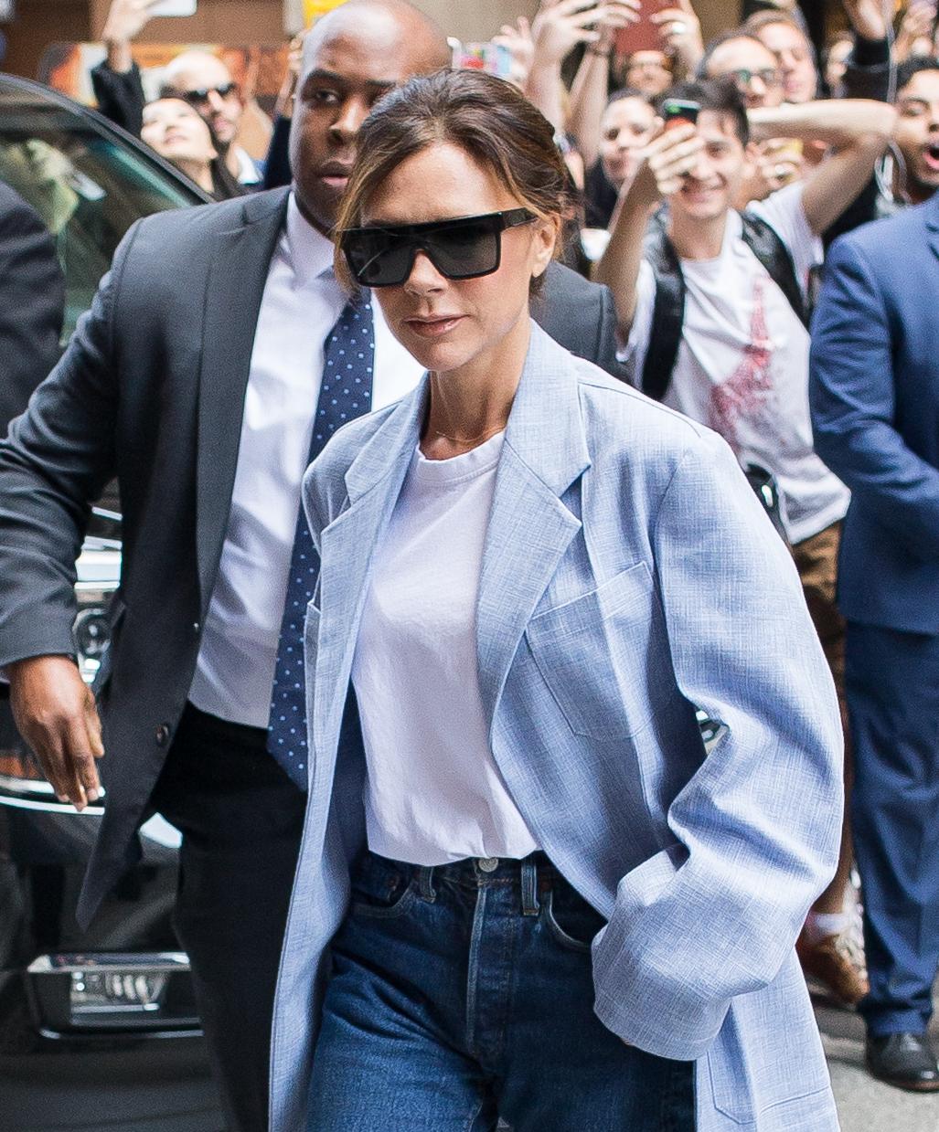 Victoria Beckham leaves fans livid with business as usual move amid ...