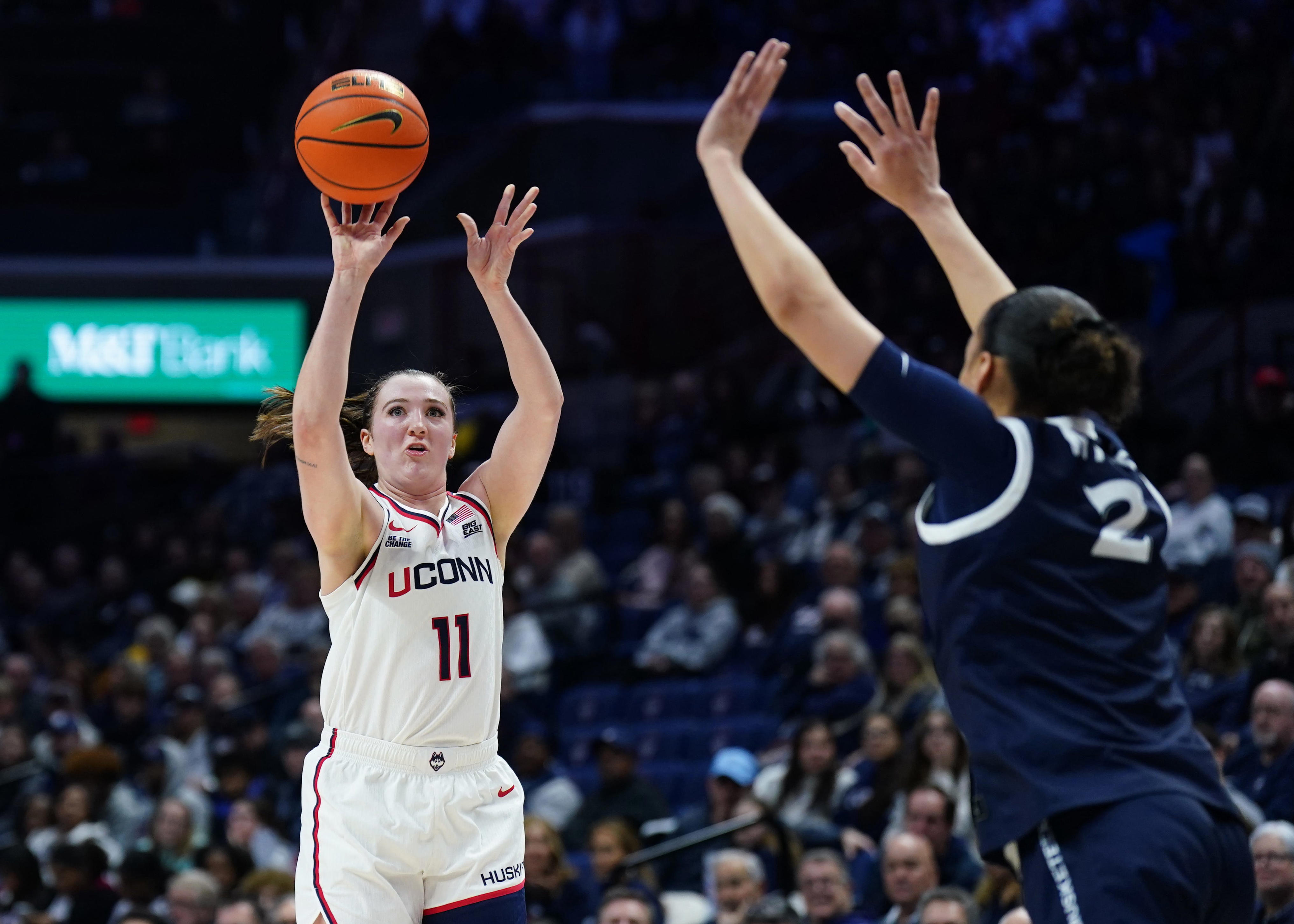 Allie Ziebell of Neenah ties UConn record with 10 three-pointers