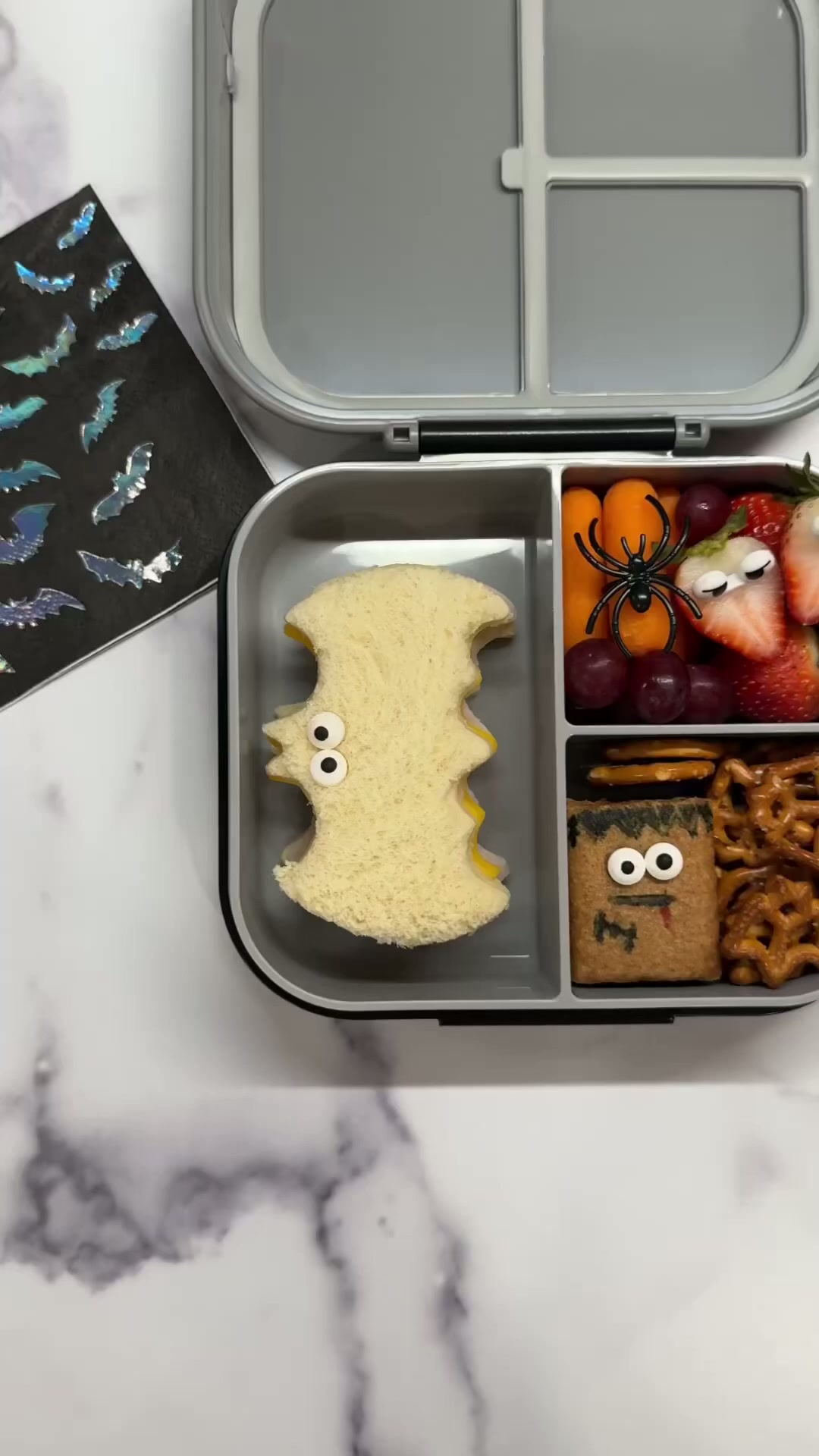Lunchbox ideas | Bat vampire lunch #lunchbox #lunchboxideas # ...