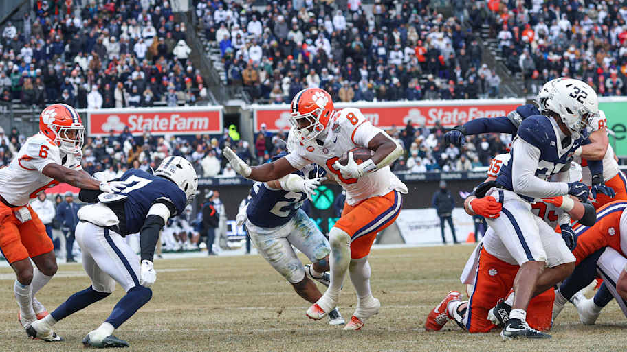 Clemson RB Adam Randall fully embracing position change in Senior Bowl ...