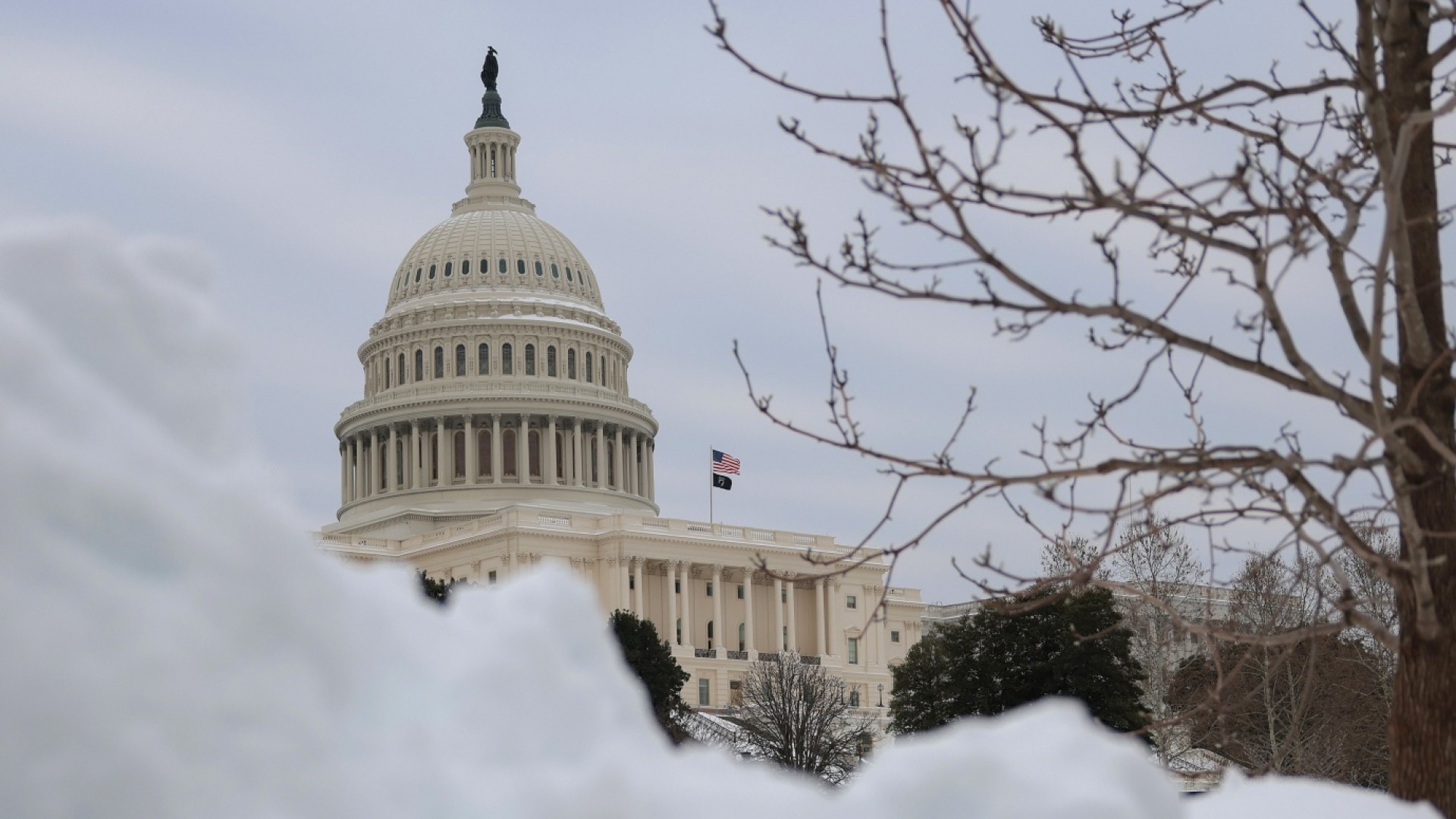 Senate vote to advance government funding bill fails amid calls for ICE ...