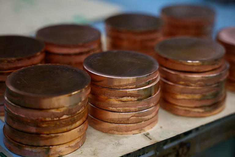 Copper's ascent above $14,000 creates investor dilemma