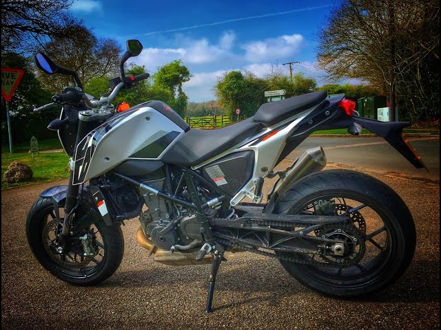 2017 KTM 690 Duke review
