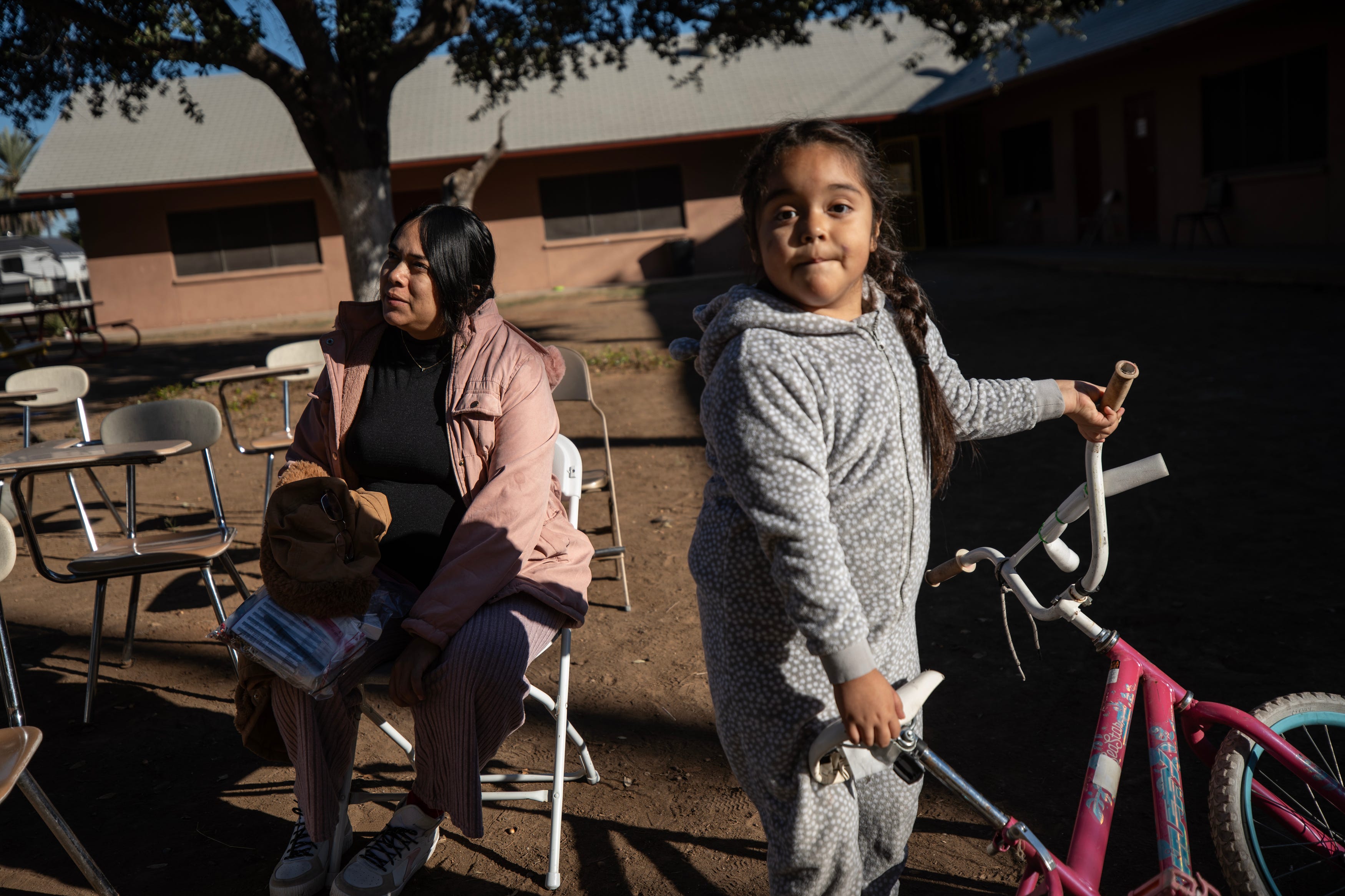 Life for immigrant families in detention: sick children, no doctors