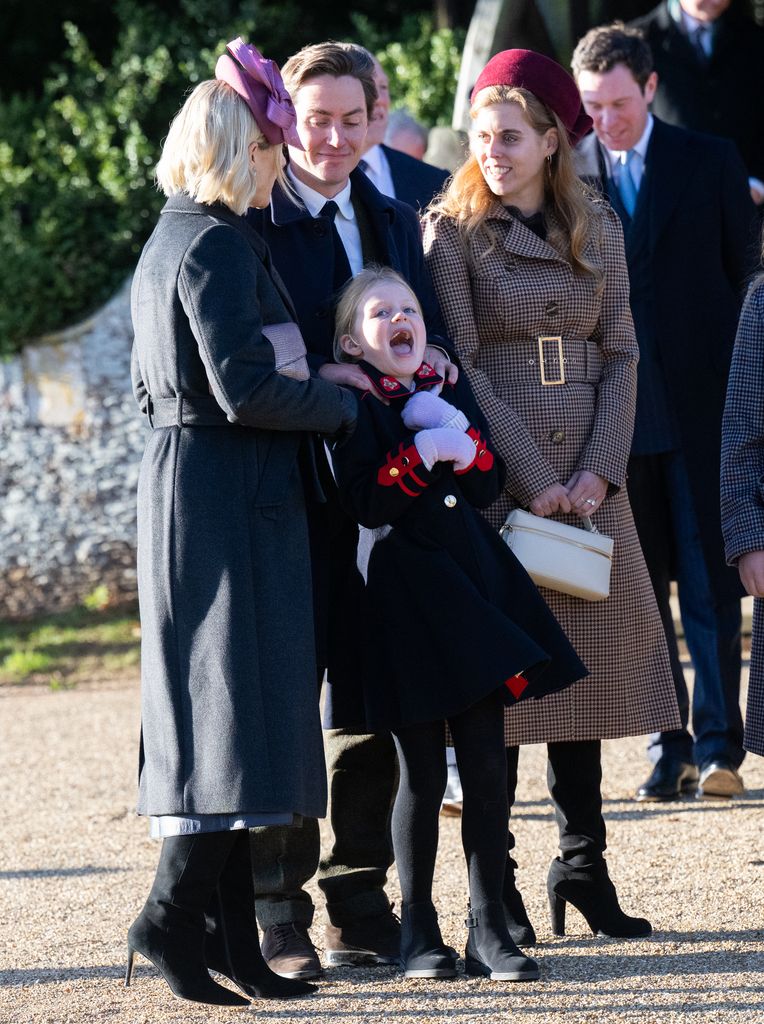 Princess Beatrice's husband jets off on solo trip as royal spends time ...