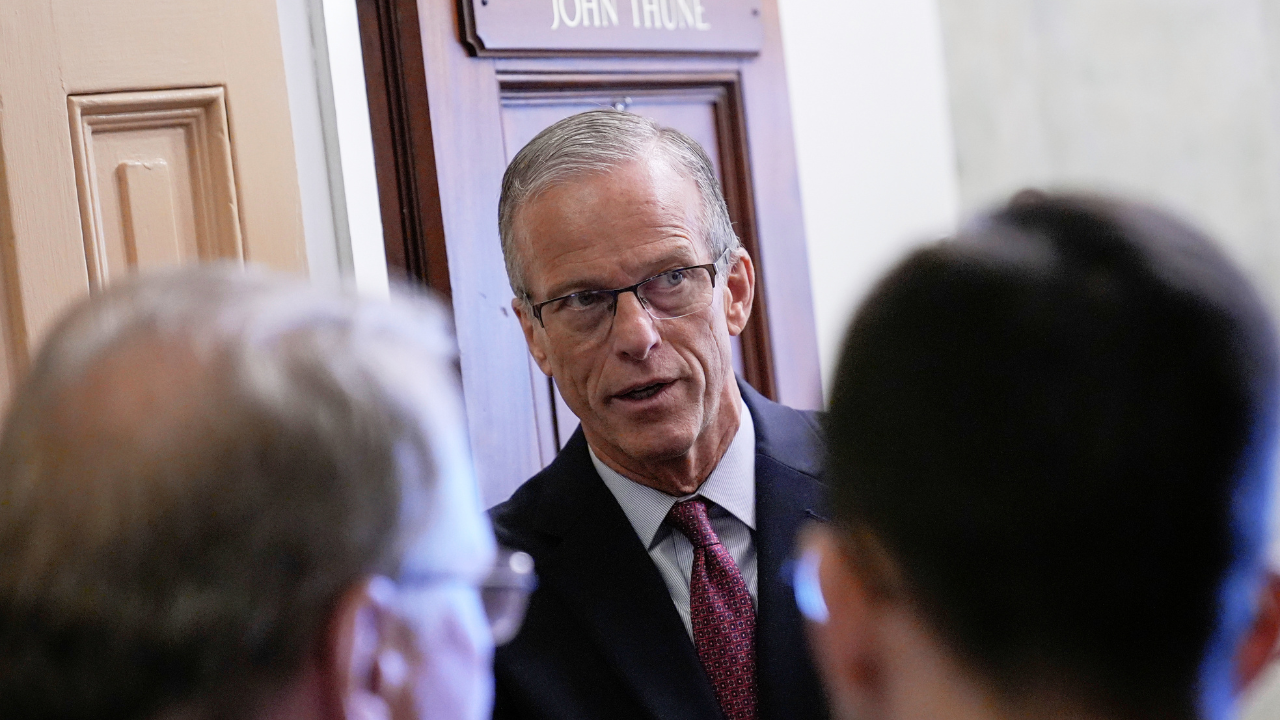 US government shutdown: Senate Democrats vote down key funding bill as ...