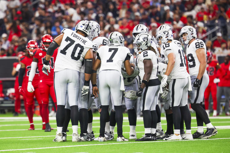 NFL fans questioning Raiders' rumored plan for Fernando Mendoza