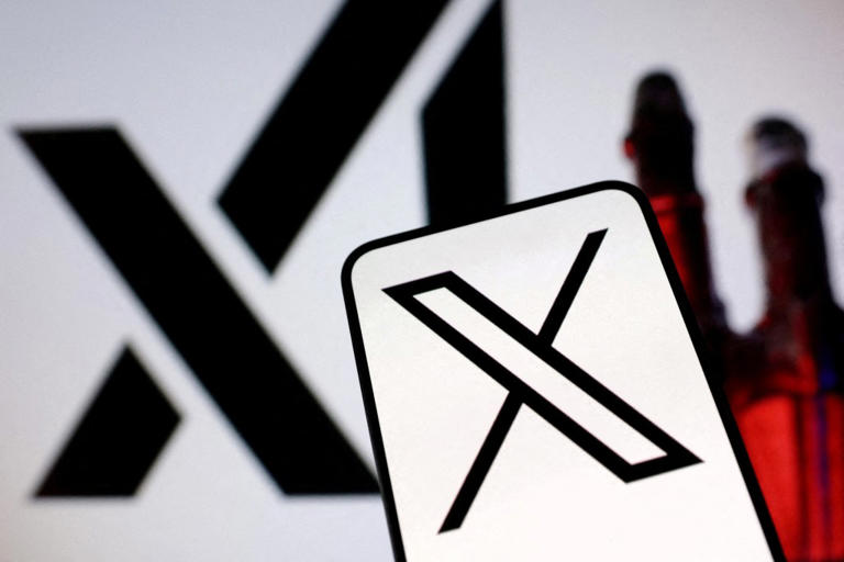 Elon Musk’s SpaceX in merger talks with xAI ahead of potential ...