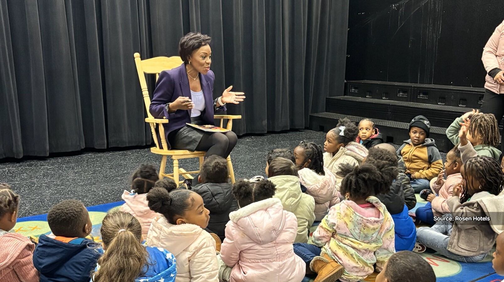 WFTV’s Daralene Jones shares the joy of reading for Literacy Week