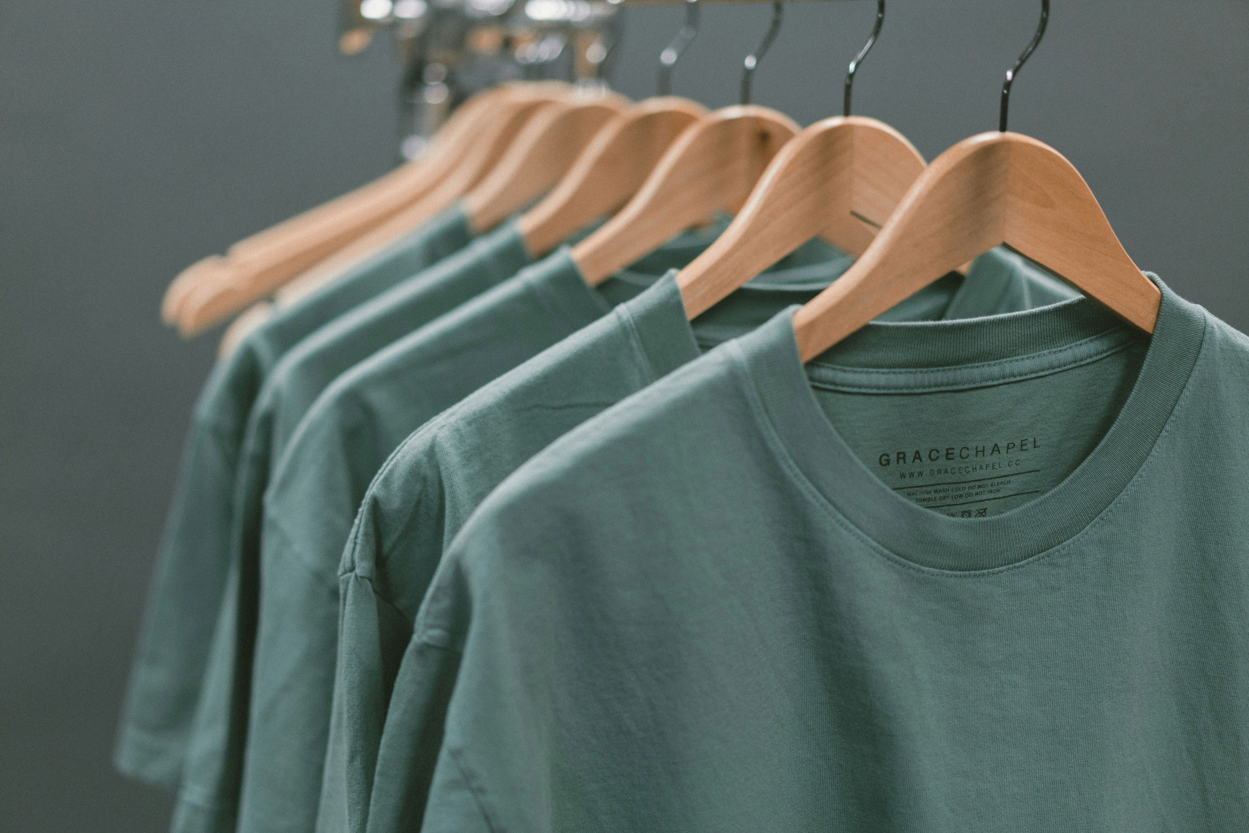 6 clothing brands most likely to vanish from stores