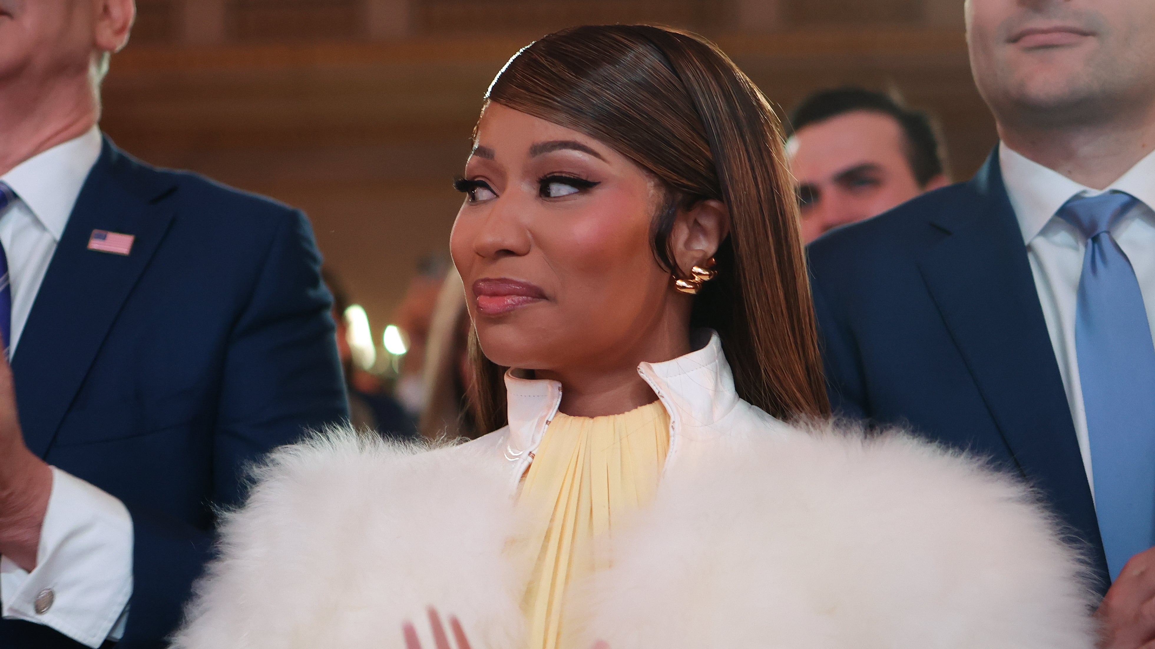 Fangirling GOP senator snubbed by superstar MAGA rapper