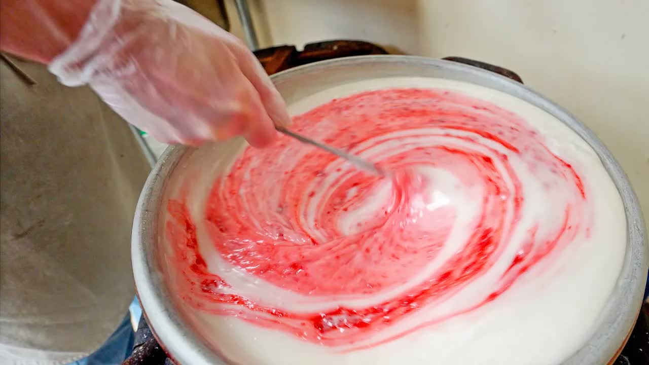 We made 5000 of these candies and people still wanted more