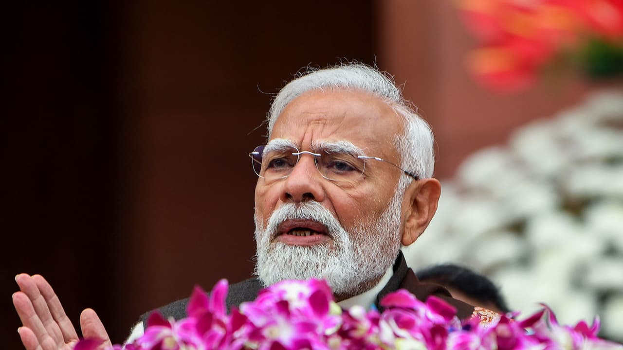 PM Modi: Economic survey shows India's 'Reform Express' on track