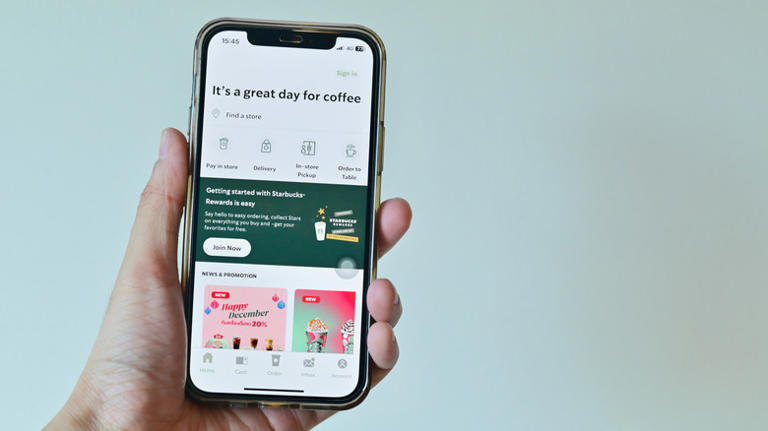 Starbucks is overhauling its rewards program. Here's what it means for ...