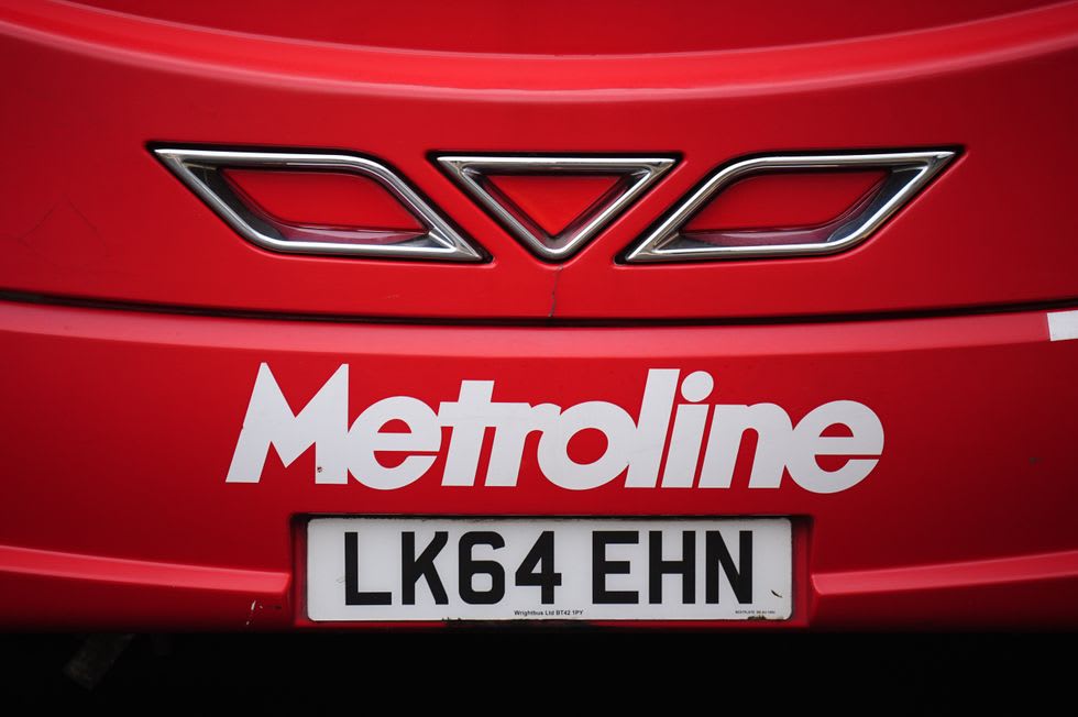 'Hero' London bus driver sacked after he chased down thief who stole ...