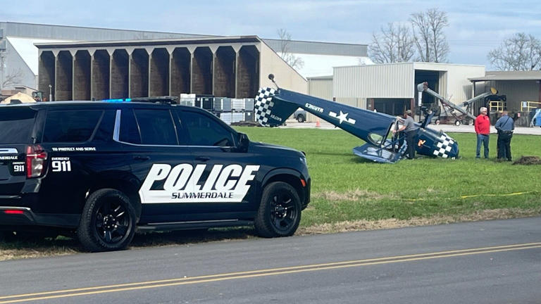 Pilot injured after small plane flips over in Baldwin County ...