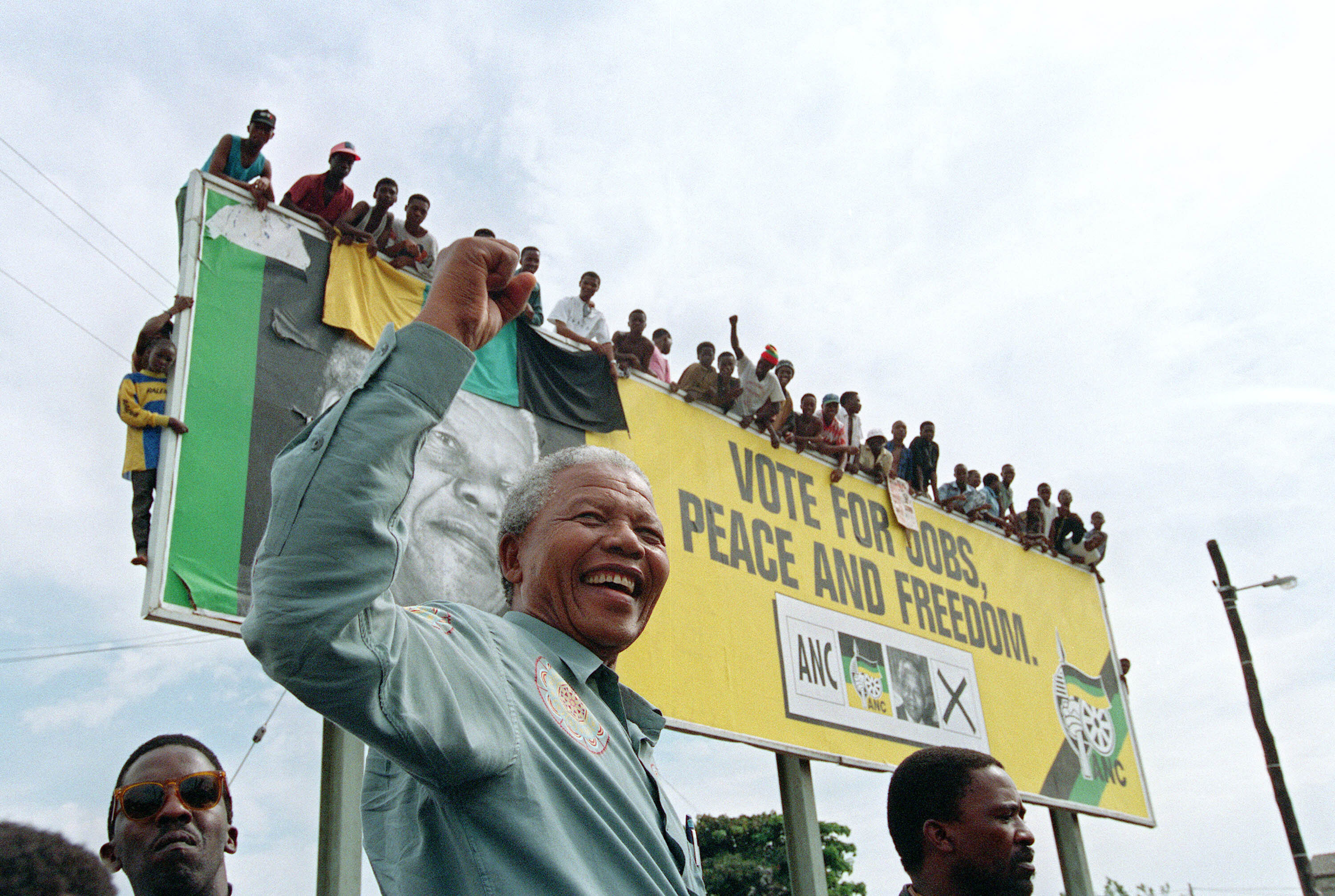 Dozens of items that once belonged to Nelson Mandela can head to ...