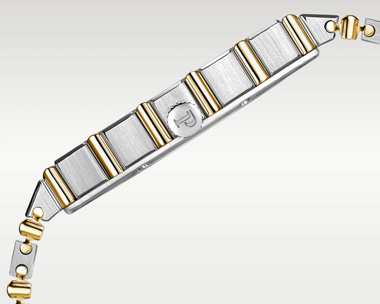 Pack it up, this is the ultimate 1980s watch, in the best possible way