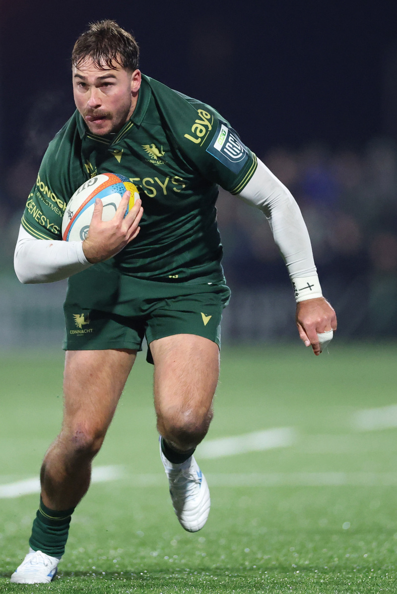 Shayne Bolton and Seán O’Brien sign new Connacht deals