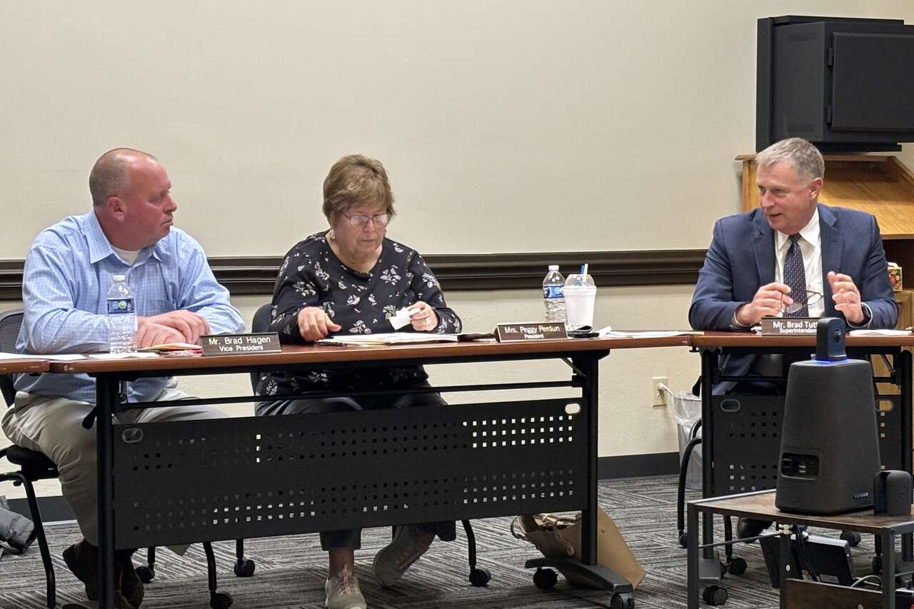 Jersey Community School District posts more than 10 teacher openings ...